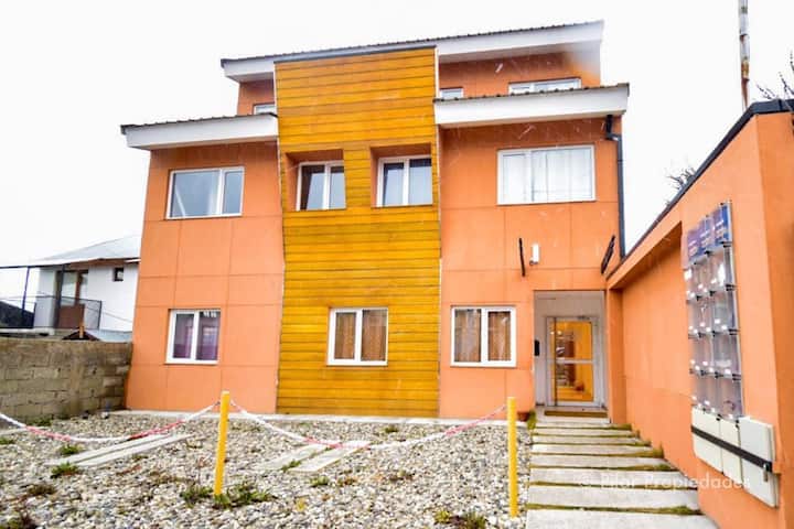 Cálido Departamento En El Macrocentro De Ushuaia. - Ushuaia