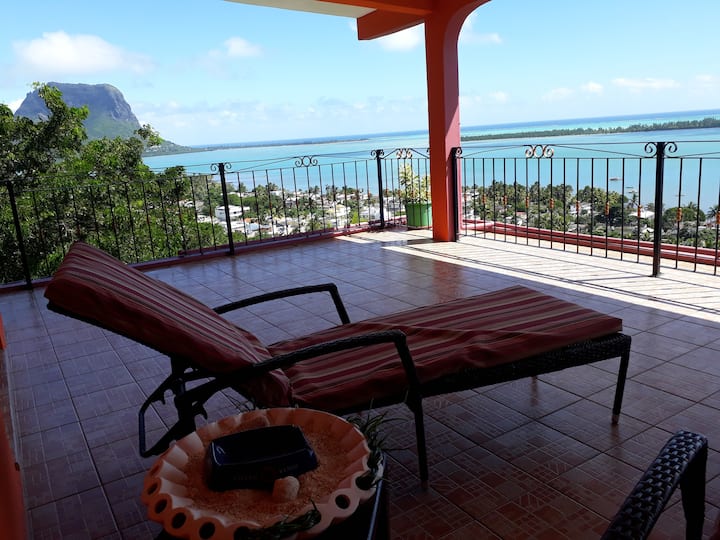 Una Veranda Sull'oceano Indiano (Piano Superiore) - Mauritius
