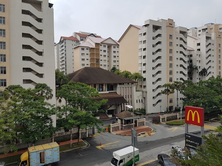 3 Br Home Ideal For Business, Golf/family Getaway - Petaling Jaya