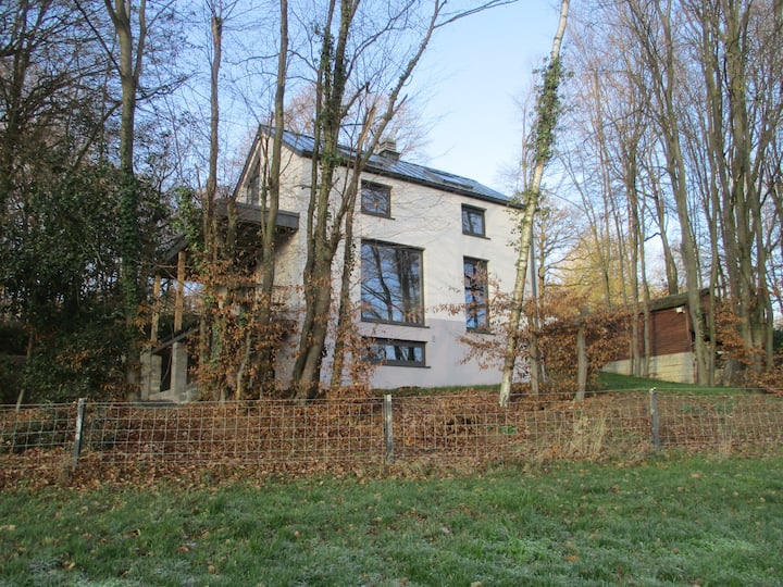 L'abri Gîte "Sous Les Arbres". - Andenne