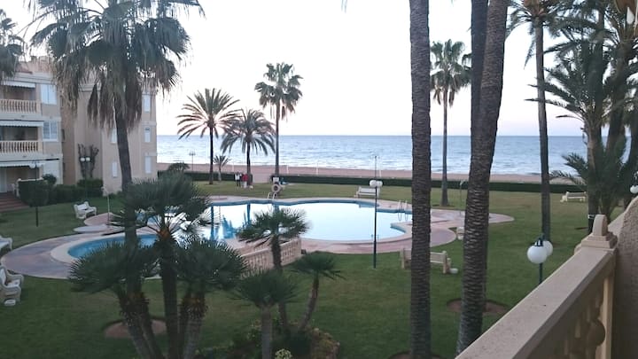Apartamento En Denia Pegado Al Mar - Dénia