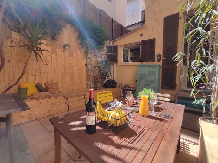 Beau Studio Avec Coin Nuit Et Extérieur - Villefranche-sur-Mer