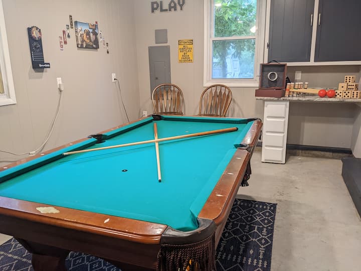Gathering Place 7 Bed/boat Parking/ Rec Room - Marion, IL