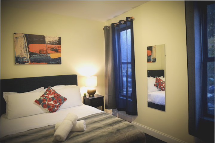 Blue, Private Bedroom - New York City