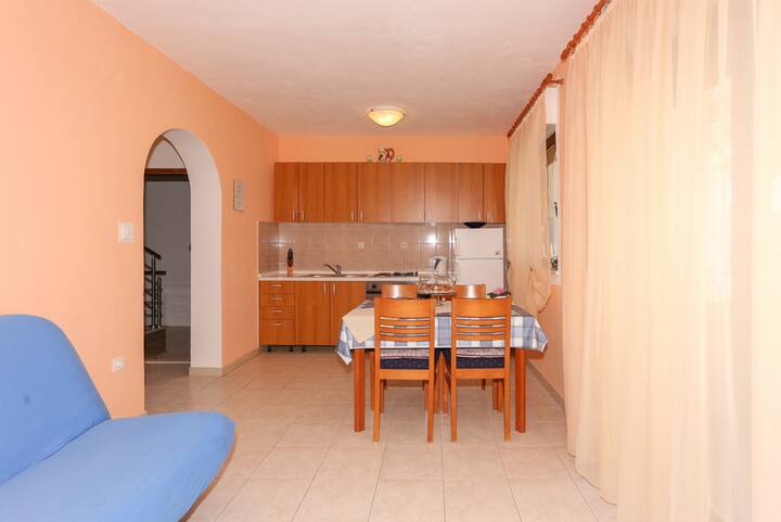 Apartmani Lemo A2 - 50 M From The Sea - Sevid