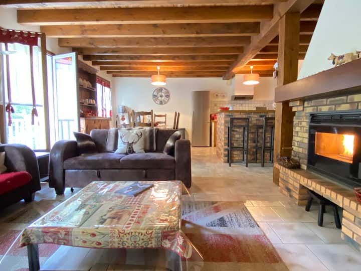 Maison De Ville 9p, 4 Chambres. Balcon Et Parking. - Cauterets
