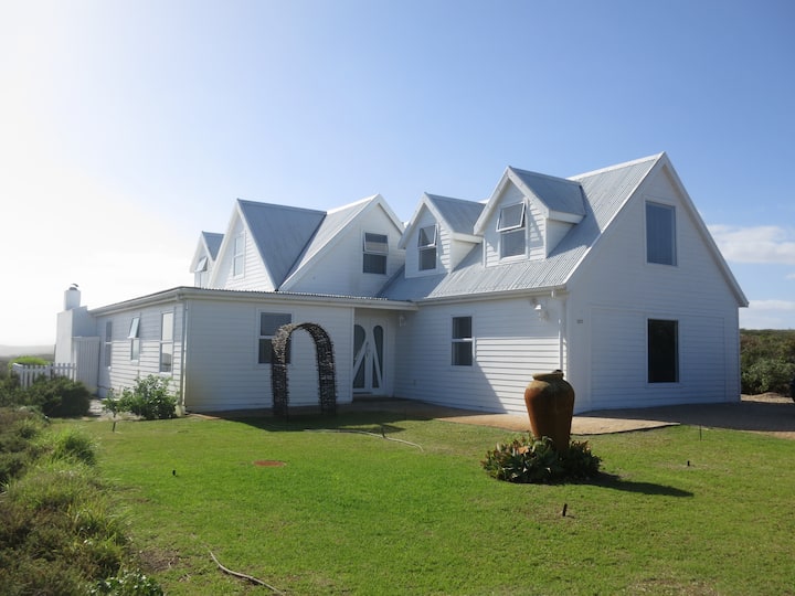 Tern Beach House - Grotto Bay