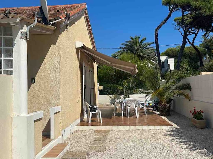 Maison Au Bord De Mer - Porquerolles