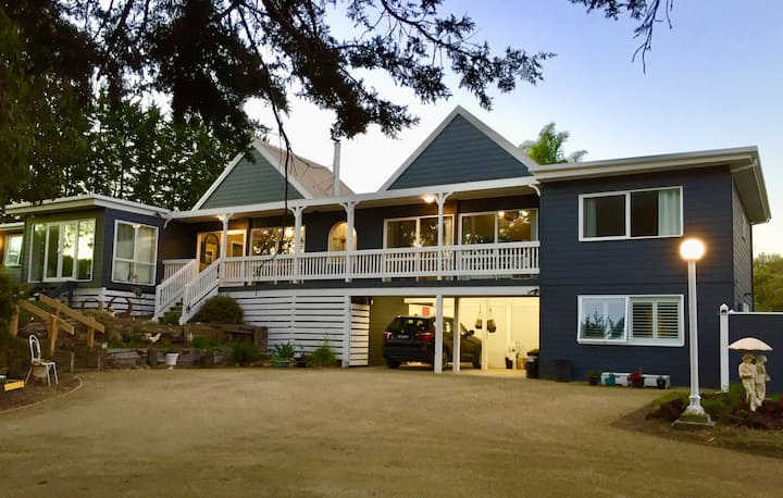 Hamptons In Rye - 3 Mins From Famous Hot Springs! - Rye