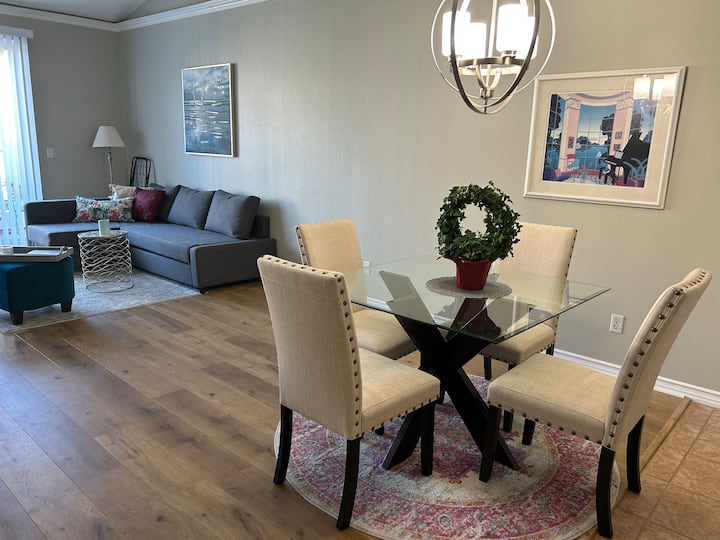 Private Bed And Bath. - Irvine, CA