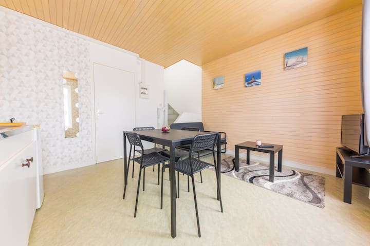"Bzh" - Appartement T2 Duplex - Centre - Saint-Pol-de-Léon