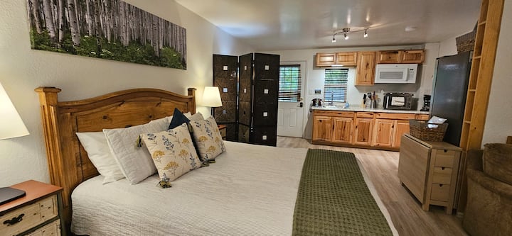 One Sweet Studio - Glenwood Springs, CO