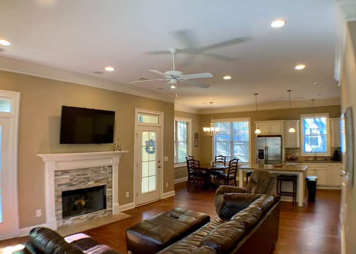 Home, Sweet Auburn, Home! - Auburn, AL