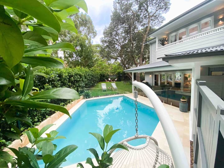 Easy Living Hamptons Style Home With Pool - Narrabeen