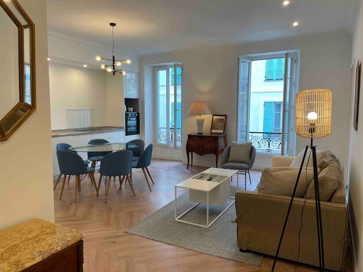 Appartement De 90m² En Plein Cœur De Nice - Nizza
