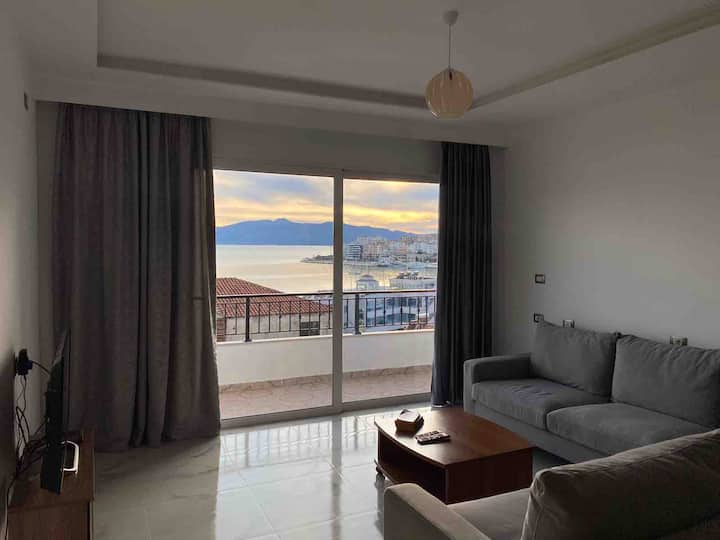 Modern 2 Bedroom Apartment With Large Balconies. - Sarandë