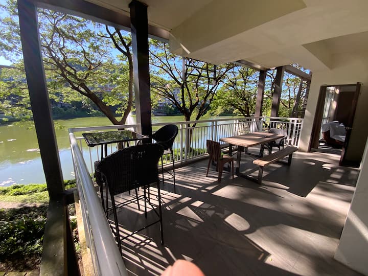 The New Denzo’s Crib @Pico 2br 107sqm Corner Unit - Nasugbu