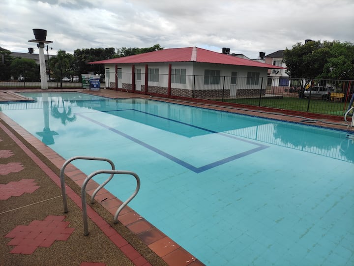 Casa Familiar En Condominio Rincón De Las Margaritas - Villavicencio