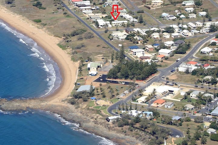 Emu Park Beach Front Apartment - Emu Park