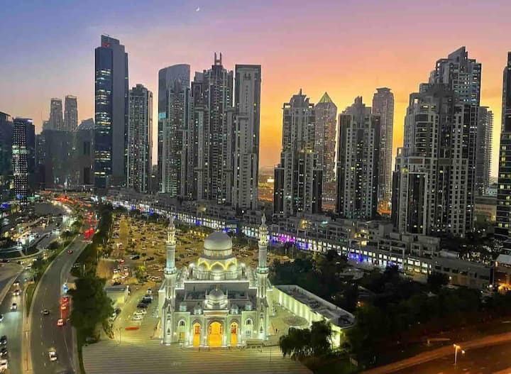 Downtown Dusk I Spacious Studio Near Dubai Mall - 杜拜