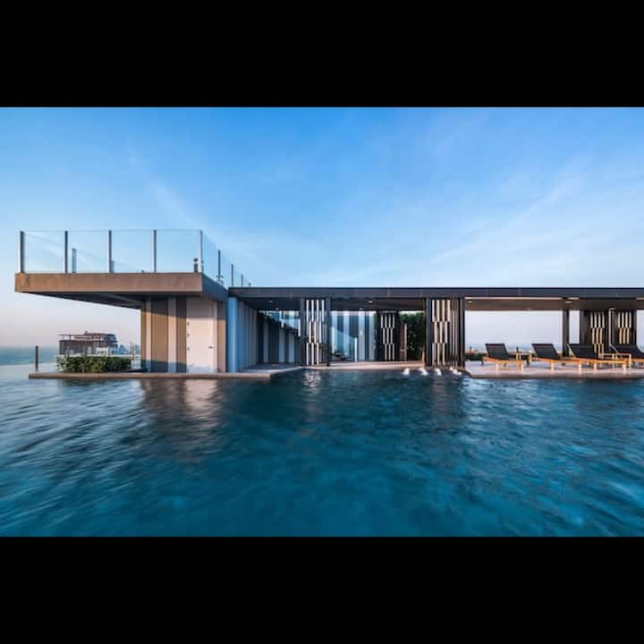 芭堤雅The Base Condo 地理位置绝佳的酒店式公寓，两居室96平米精装全家电。 - Pattaya