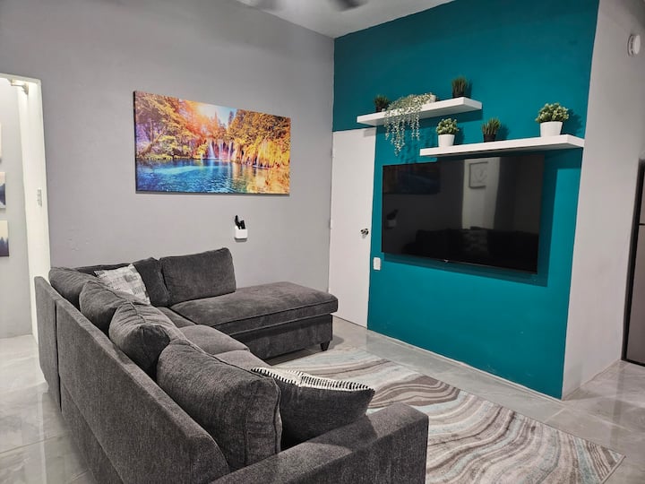 Relax W./ Your Family Enjoy Pool, River, Game Room - Puerto Rico