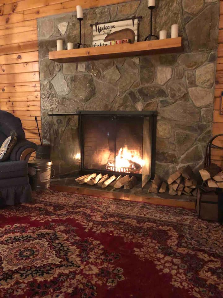 Mt. Snow/stratton Log Cabin In The Woods - New England