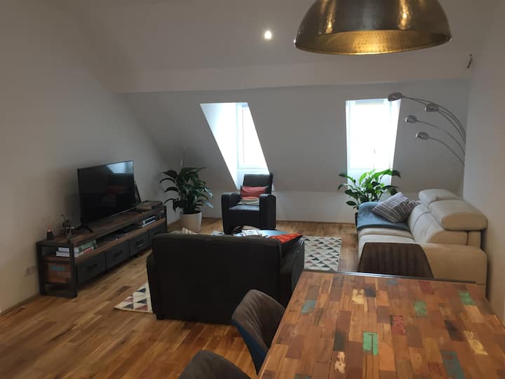 Hyper Centre,bel Appart 90m2,long Séjour Possible - Estrasburgo
