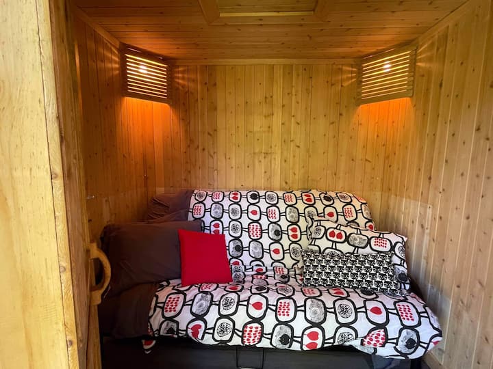Salin, Prêt-à-camper Mignon En Cèdre - Cap-Chat