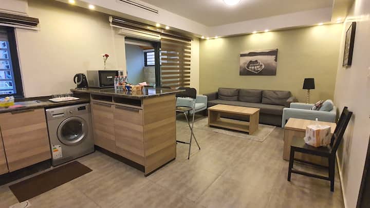 Modern Apartment With Terrace - Amman