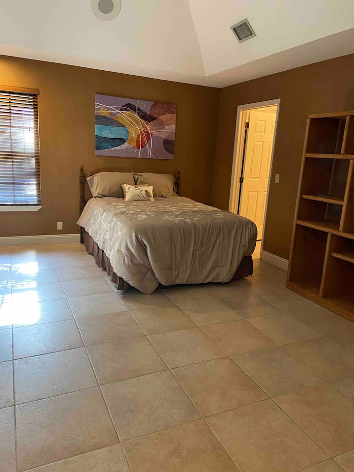 Awesome Villa D-room, 20 Minutes To Beaches - Melbourne, FL