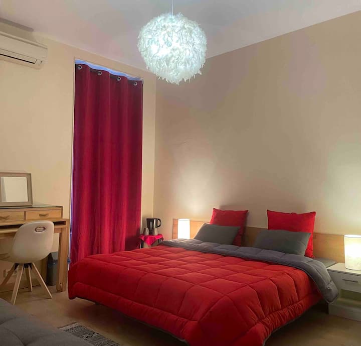 Chambre Cannes, Au Centre Ville - Cannes