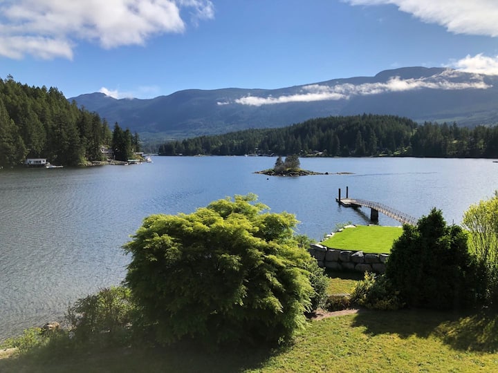 Oysterbay Waterfront Retreat - Ground Floor - Sunshine Coast