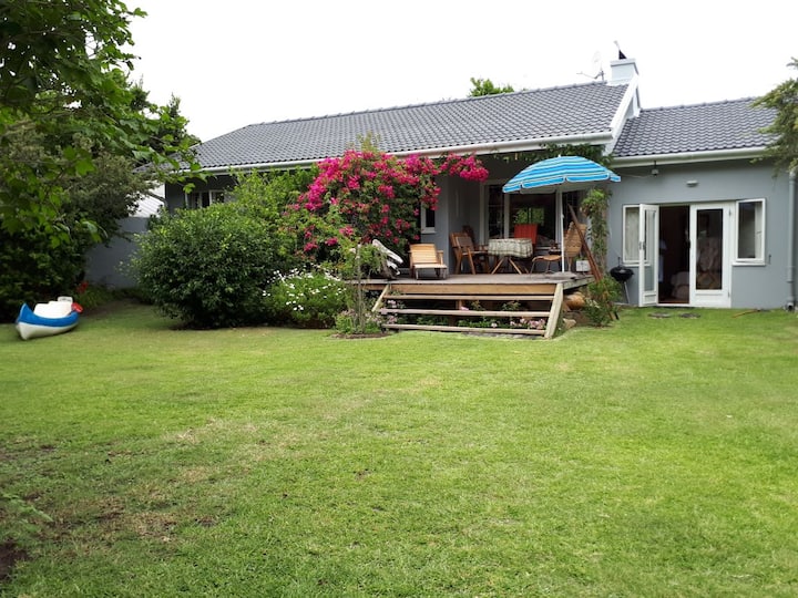 Dove Cottage, Leisure Isle - クニスナ