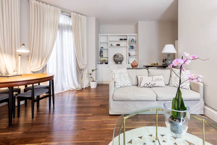 Bright, Elegant Apartment Near Royal Albert Hall - Chelsea