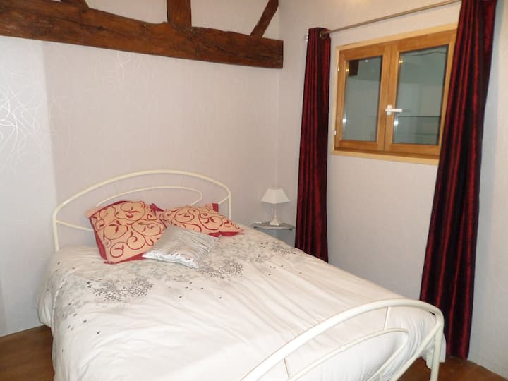 Petite Chambre Dans Pavillon - Charleville-Mézières