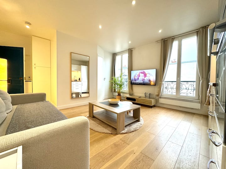 République, Spacieux Et Luxueux 2 Pièces - Paris