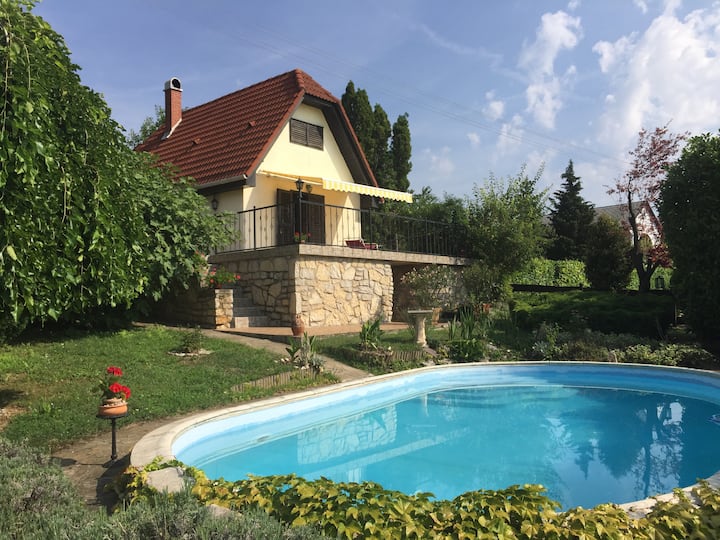 Quiet Place With Large Pool And Panoramic View. - Balatonfüred