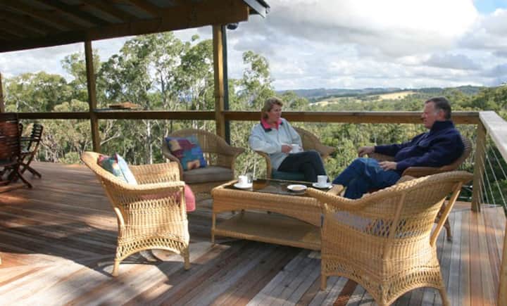 Clancy's Lodge - Banjos Bushland Retreat - Paterson