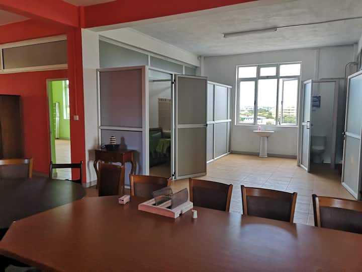 Un Logement ÉTudiant En Plein Centre De Port-louis - Port-Louis