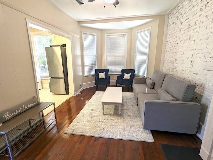 Cozy Beach Pad In Historic Brunswick - Brunswick, GA