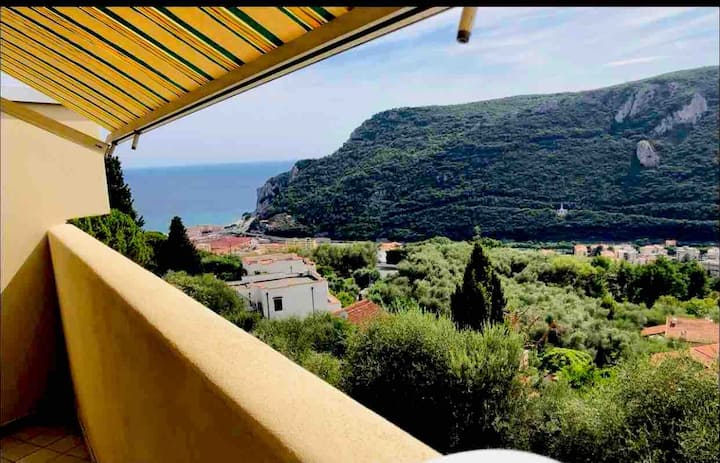 Vicinissimo Alle Piste Bike, Arrampicata, Trekking - Finale Ligure