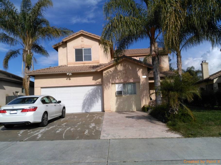 Reduced Price: Spacious Room In Quiet/clean House - Riverside, CA