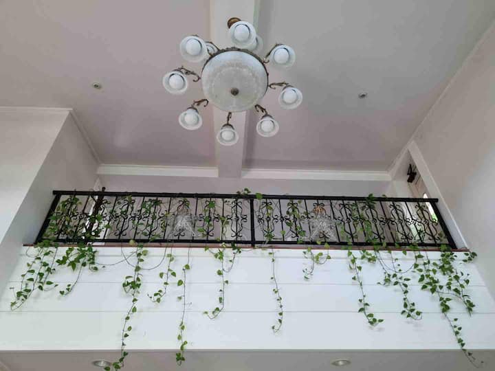 넓은 잔디밭 마당에서 바베큐를 즐길 수 있는 2층 단독주택 / 담양스테이 - Gwangju