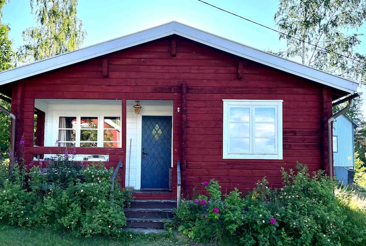 Sommarstuga I Svanstein - Pello