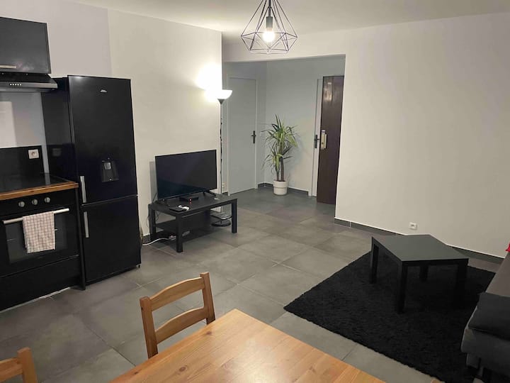 Appartement Neuf Et Moderne Face Gare St Charles - Calanques de Marseille