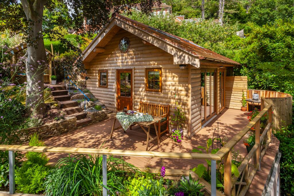 Porthole Log Cabin, Somerset Sea View - Cabins for Rent in Somerset ...