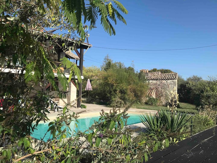 76 M² Casa ∙ 2 Habitaciones ∙ 5 Huéspedes - Lauzerte