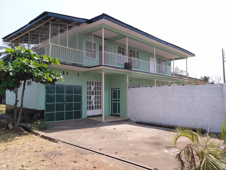 Grren Bamboo  -  Whole Apartment - Sierra Leone