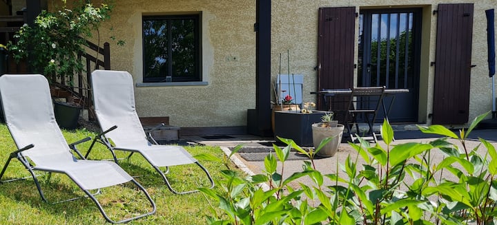 Logement T2, Quartier Résidentiel Du Vieux Seynod - Annecy